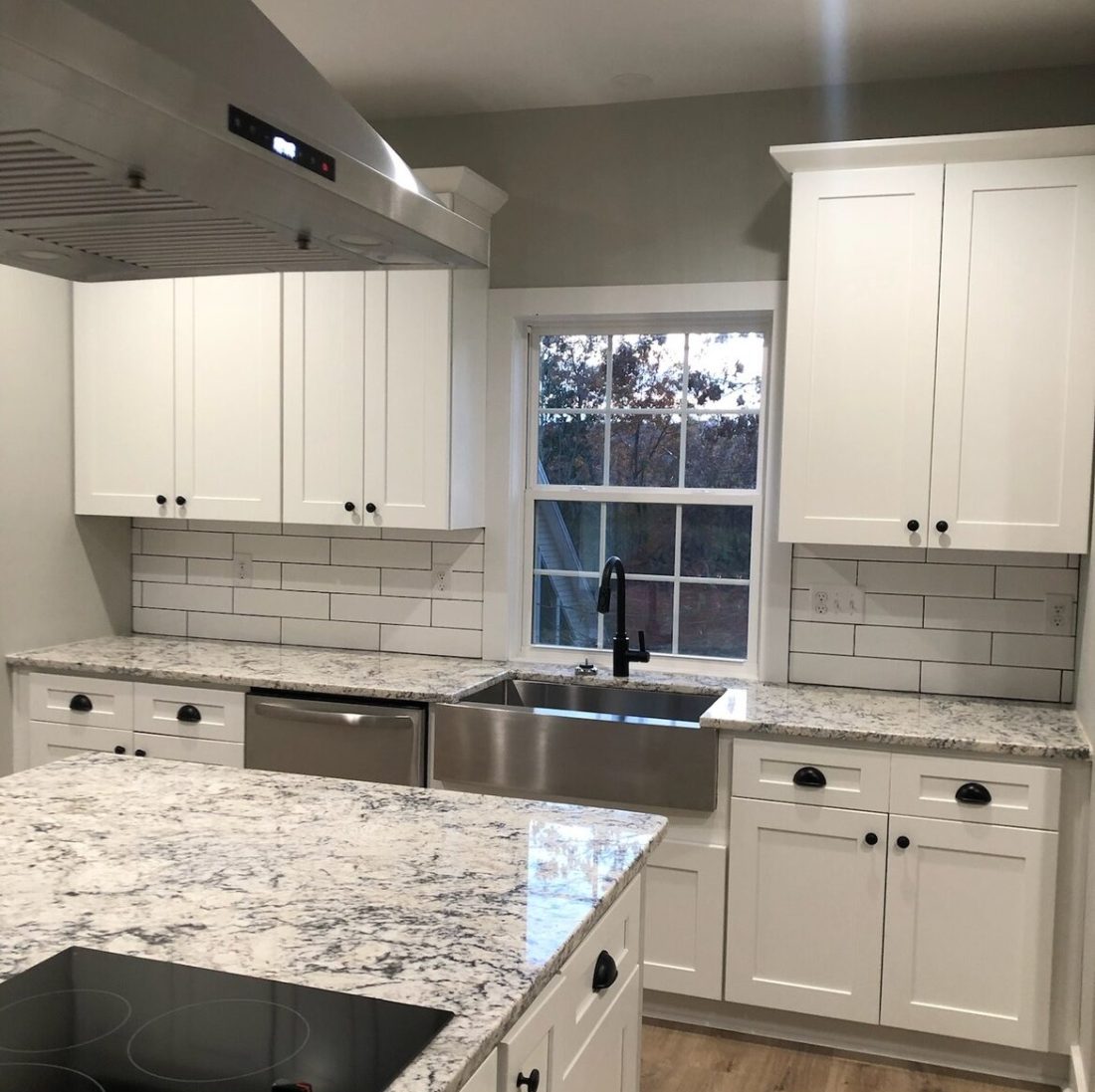 Custom Granite and Cabinets – The best service in Radcliff